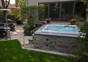 Aaron Pools & Spas, Dartmouth, US